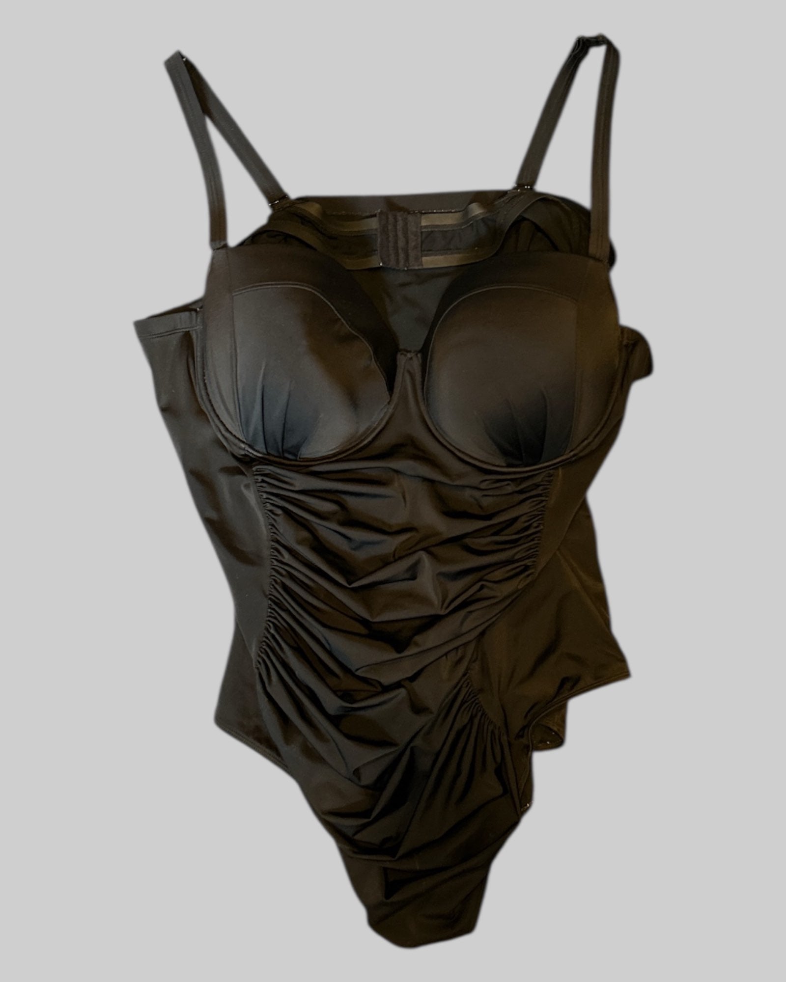6X black swim suit with ruching on side – Witch Bitch Thrift