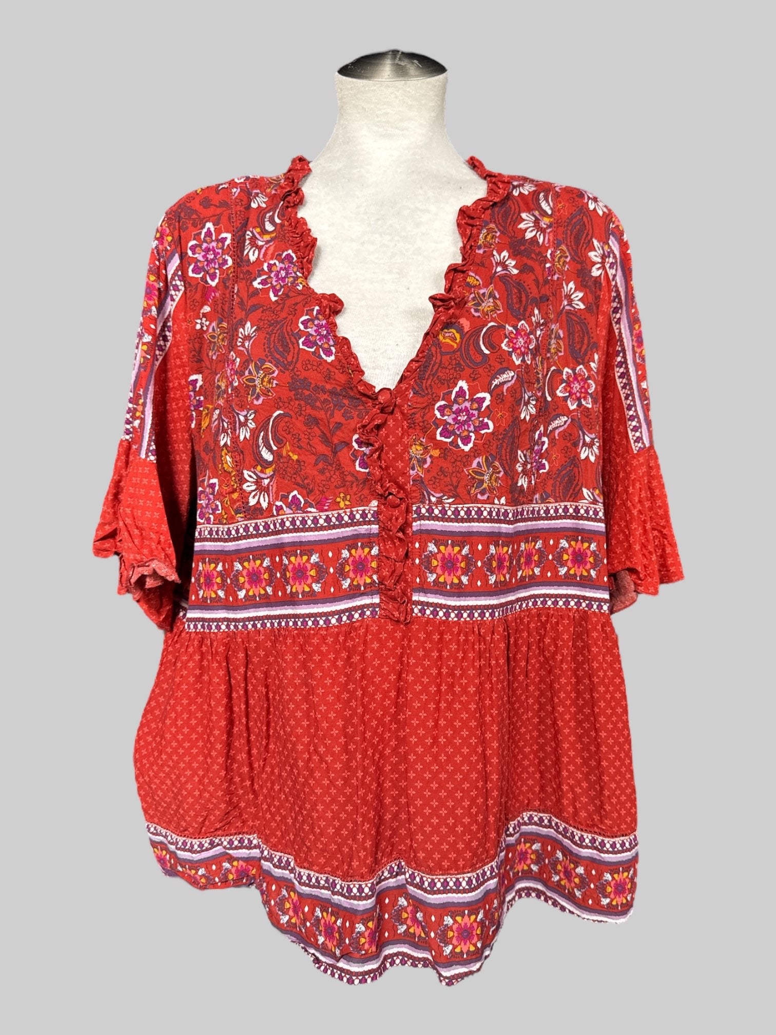 XL Red floral mixed pattern tunic top with snap buttons – Witch Bitch ...