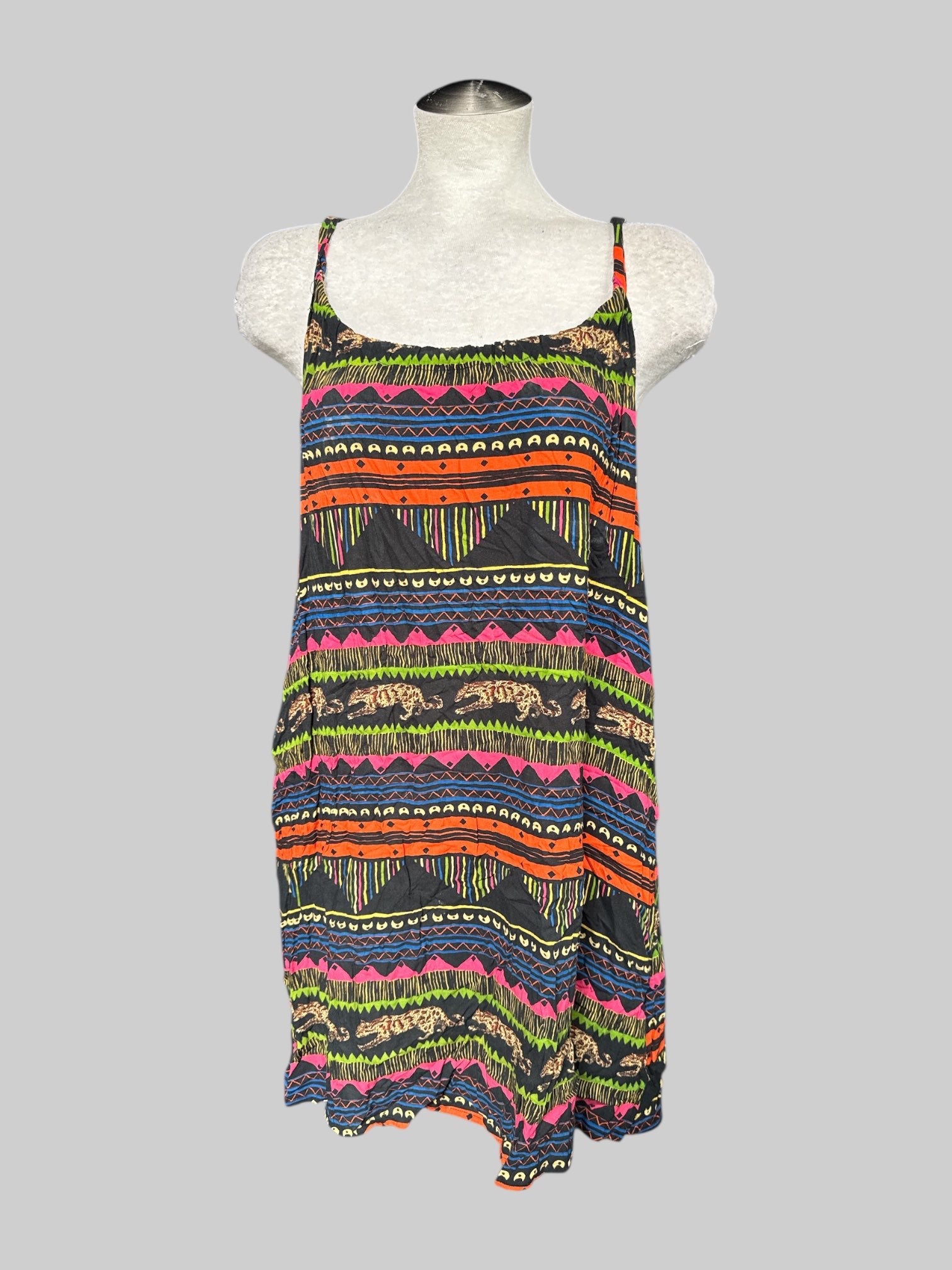 L Mixed pattern dress with keyhole back detail – Witch Bitch Thrift